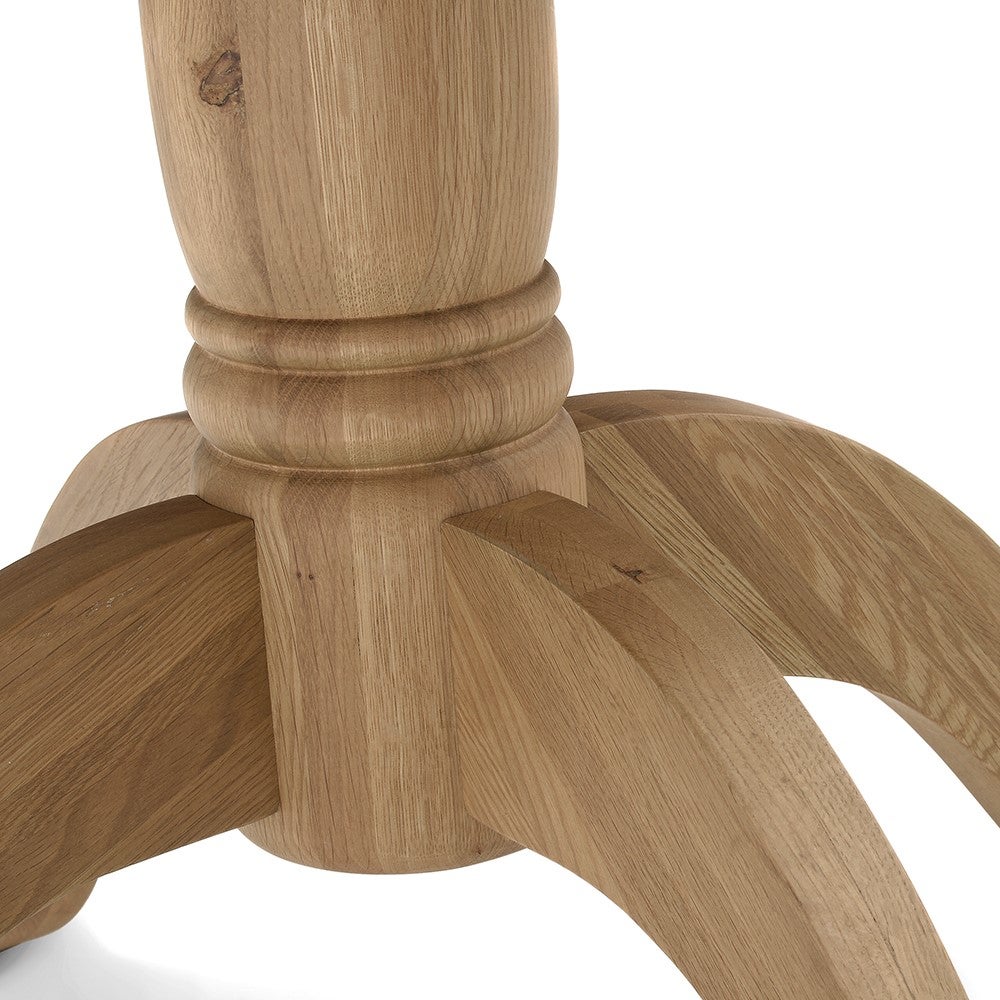 Elkstone Mellow Oak 4-6 Seater Round Extending Dining Table