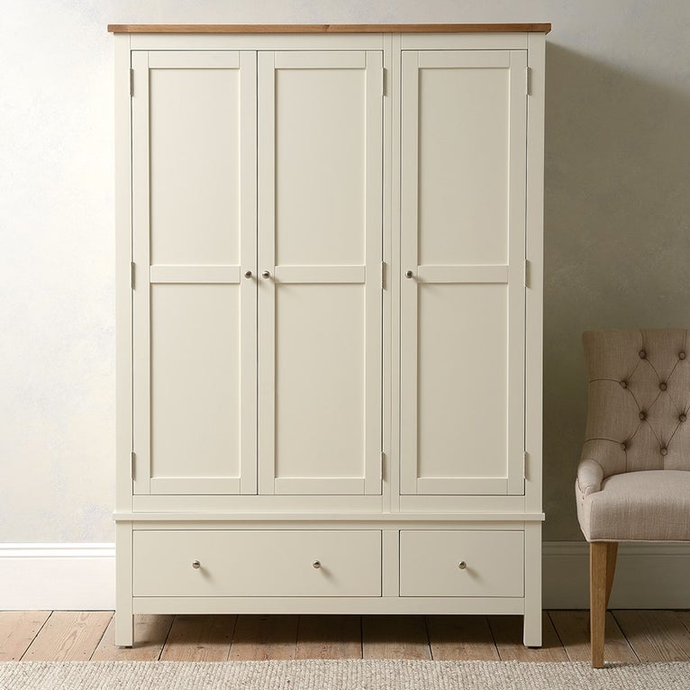 Triple Wardrobes | Solid Oak & Pine Three Door Wardrobes | The Cotswold ...