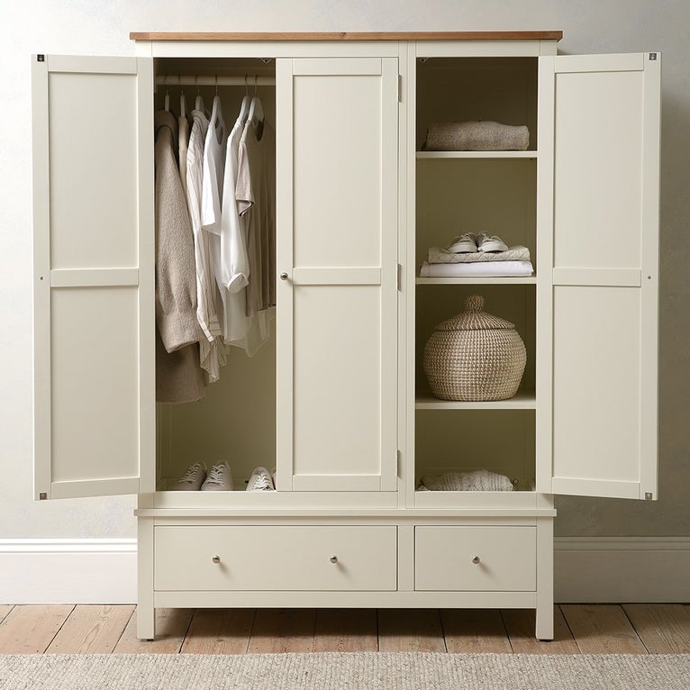 Triple Wardrobes | Solid Oak & Pine Three Door Wardrobes | The Cotswold ...