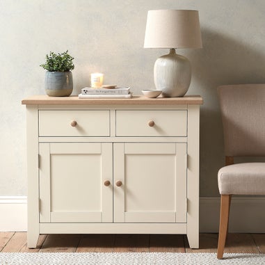Chester Classic Cream Small Sideboard