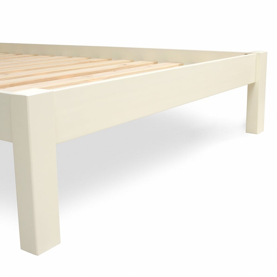 Simply Cotswold Classic Cream Double Bed - The Cotswold Company