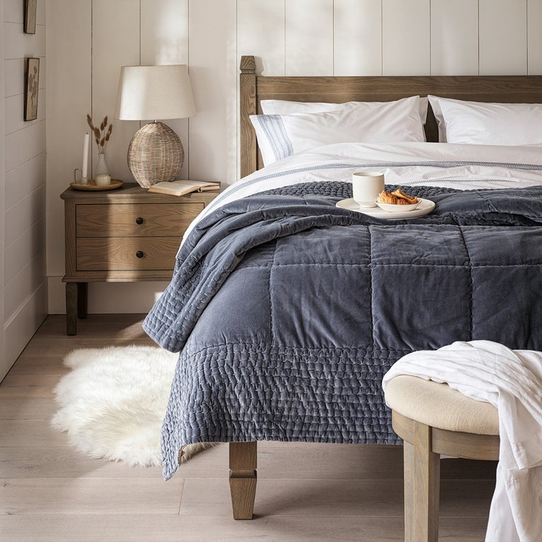 Beds - King, Double & Single - The Cotswold Company