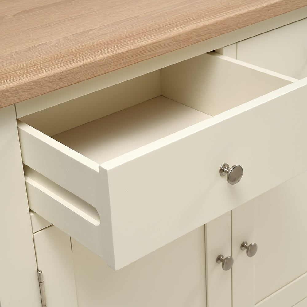 Chester Classic Cream Small Sideboard