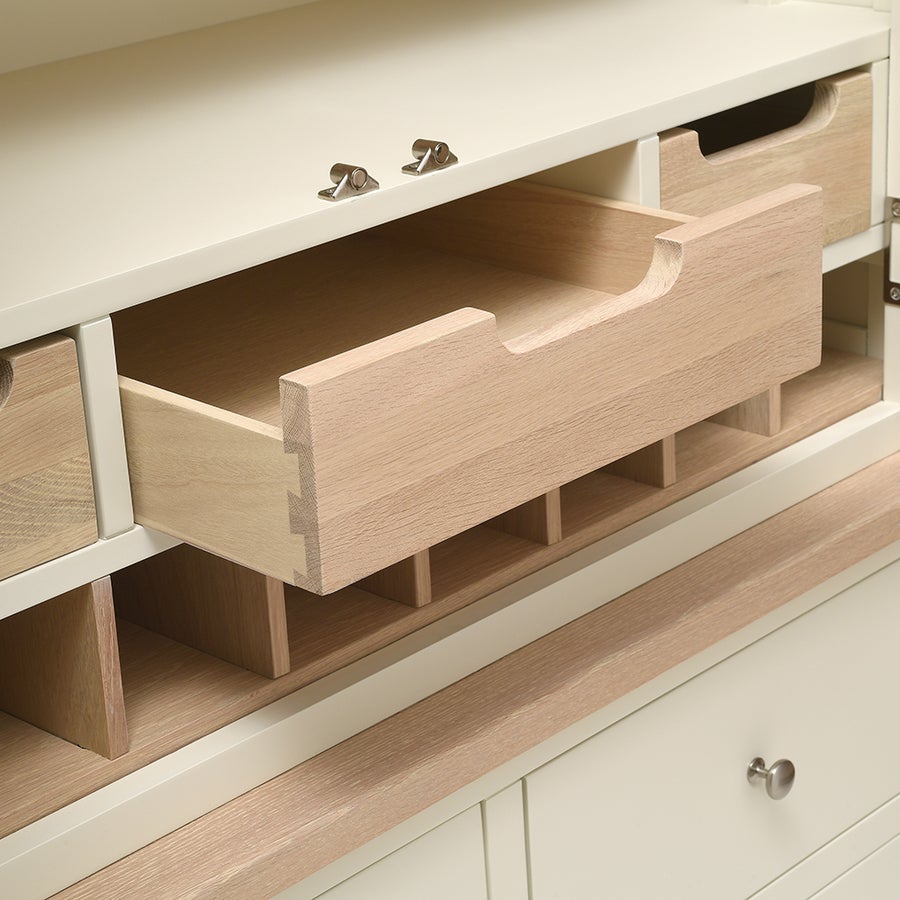 Chester Classic Cream Double Larder