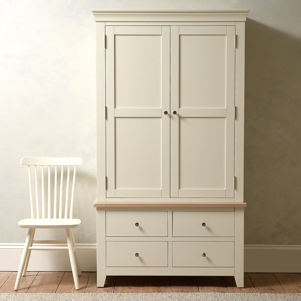 Chester Classic Cream Double Larder